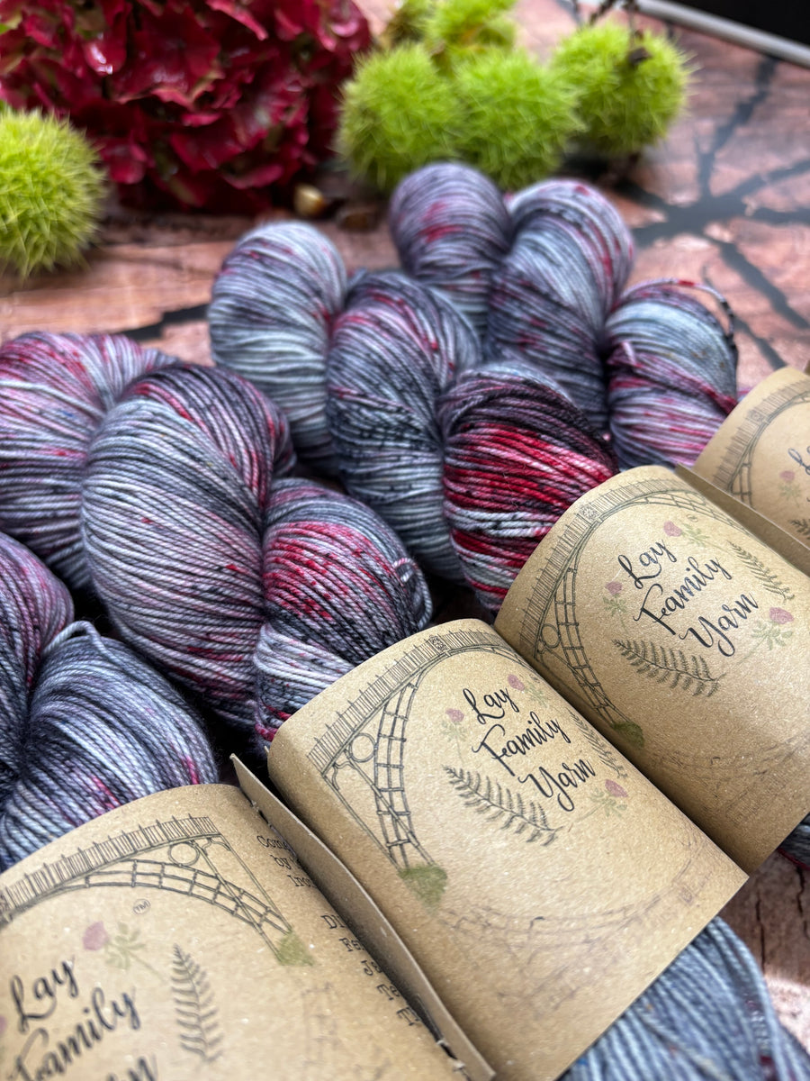 Love at first bite – Lay Family Yarn