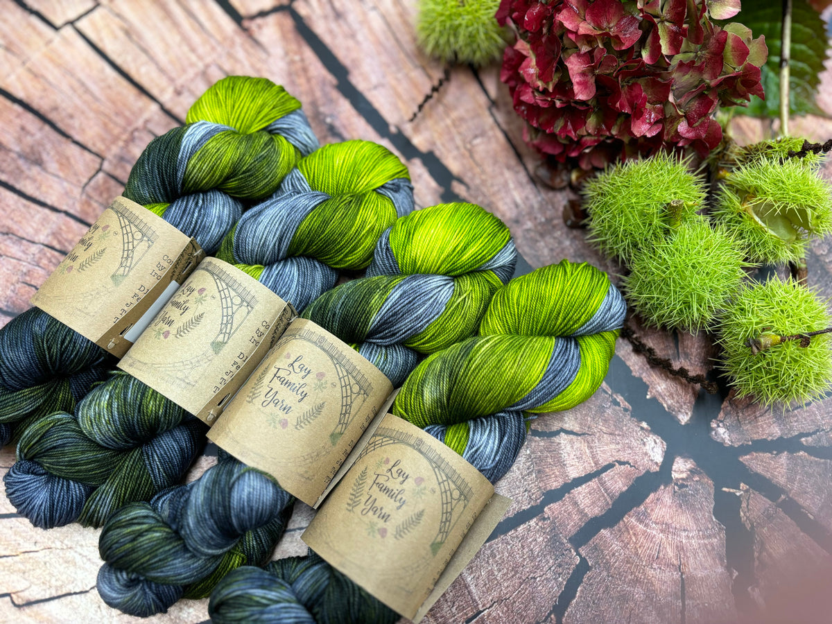 Radioactive – Lay Family Yarn